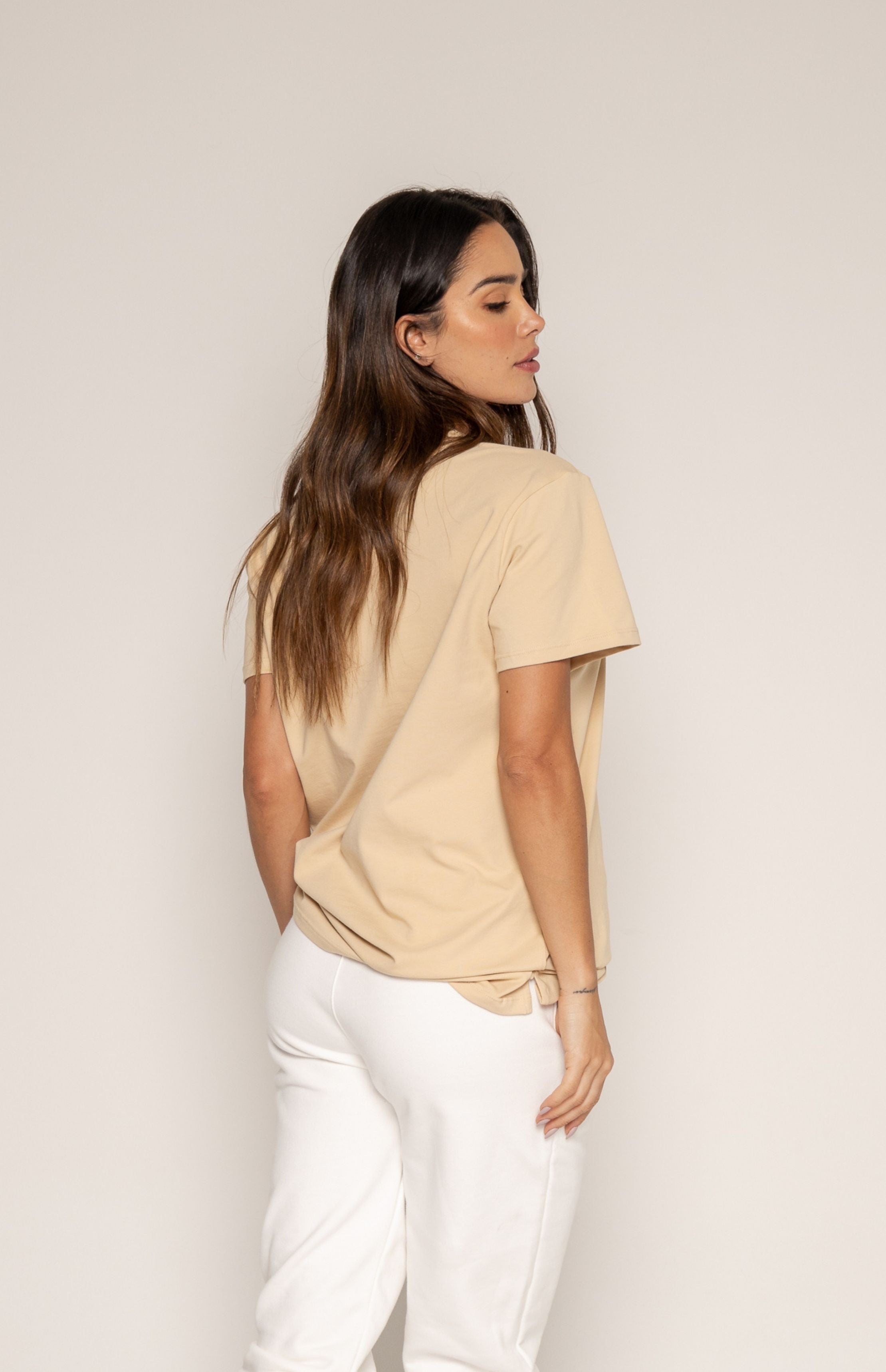 Kindness T-Shirt Beige – Values Driven