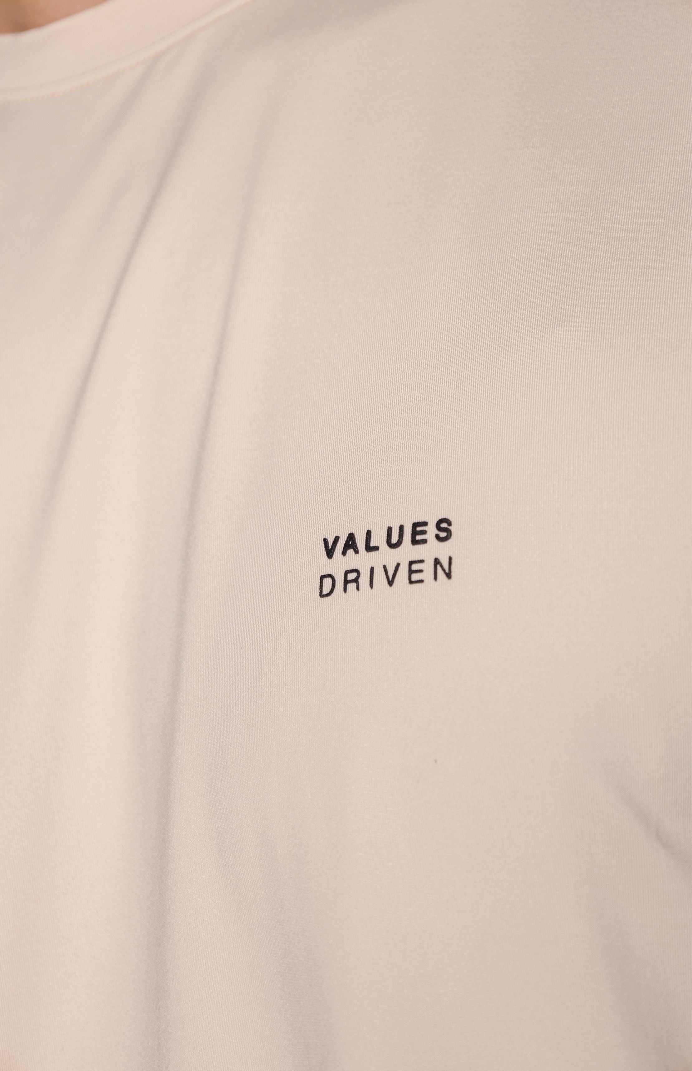 Consistency Performance Tee Beige – Values Driven